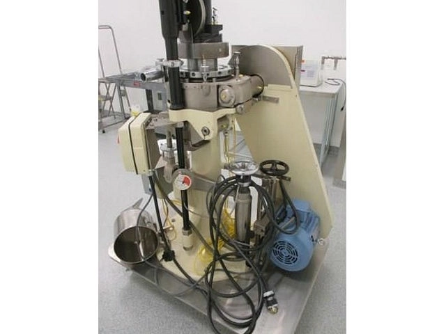 Manesty B3B Tablet Press | LabX.com