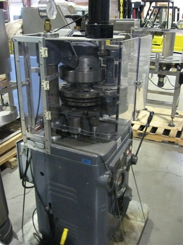 Manesty Betapress Tablet Press | LabX.com