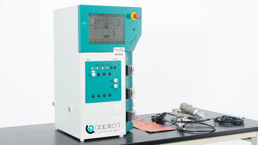 Applikon ez-Control Bioreactor | LabX.com