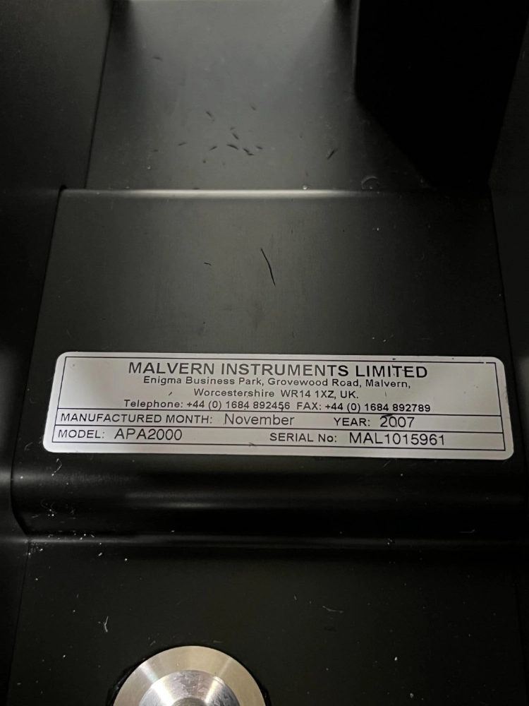 Malvern 2000 Laser Diffraction Particle Size Analyzer | LabX.com
