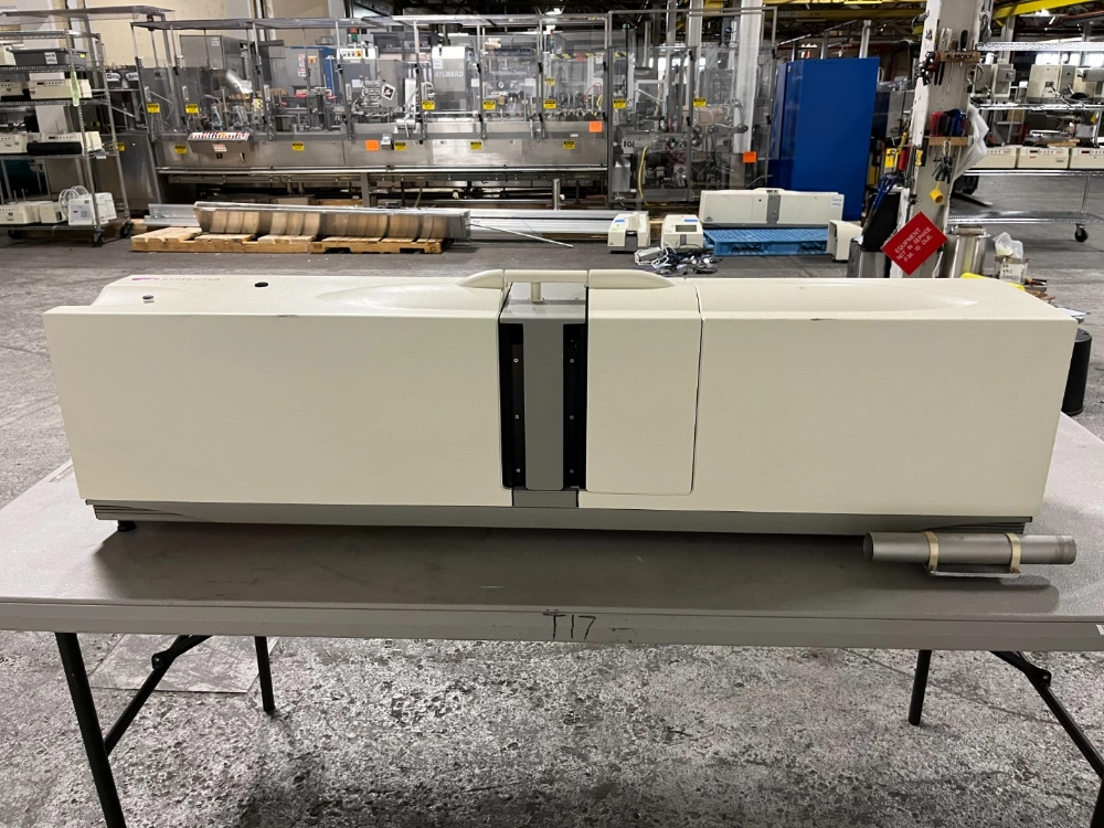 Malvern 2000 Laser Diffraction Particle Size Analyzer | LabX.com