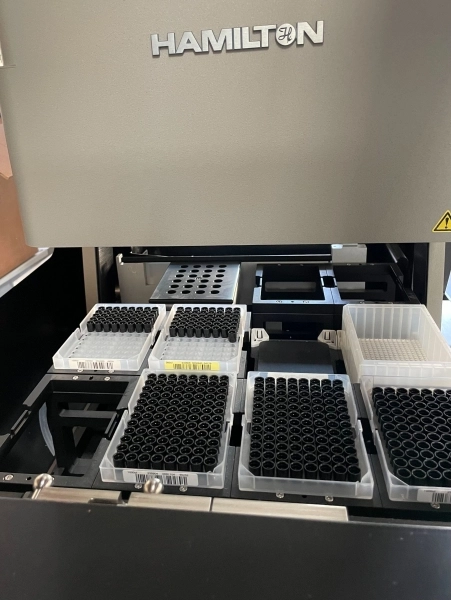 Hamilton Microlab Nimbus 4 Pipetting Station | LabX.com