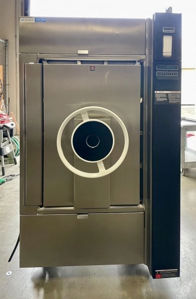 Amsco 3043 Autoclave 24x36x48 | LabX.com