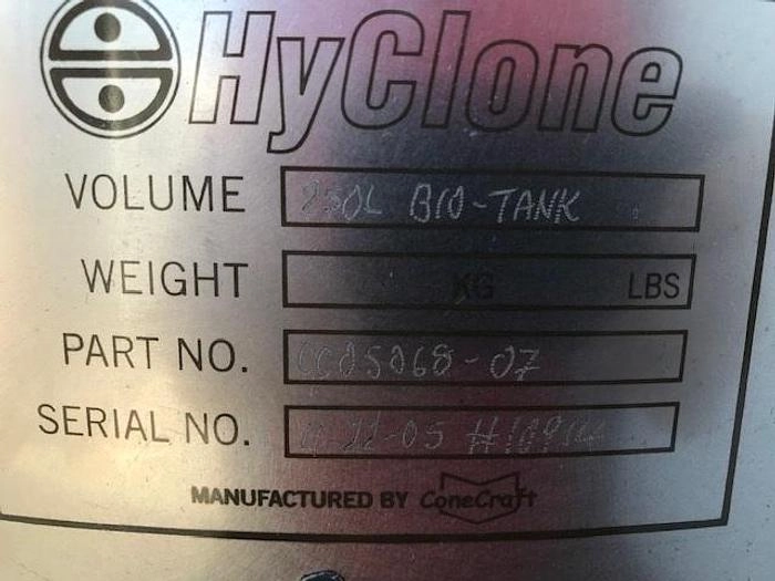 250 liter Hyclone Single use BioReactor | LabX.com