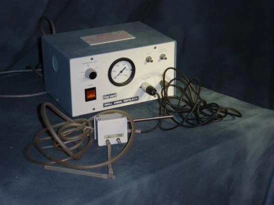 Harvard Apparatus Small Animal Ventilator | LabX.com