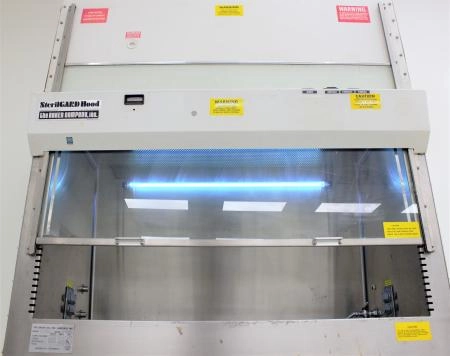 The Baker Company SterilGARD SG400 Biosafety Cabinet Hood | LabX.com
