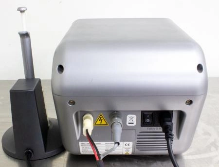 Invitrogen Neon Transfection System Model MPK5000. | LabX.com