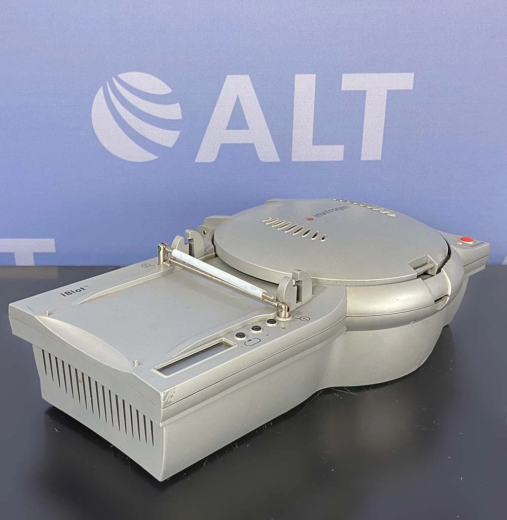 Invitrogen i-Blot Dry Blotting System | LabX.com