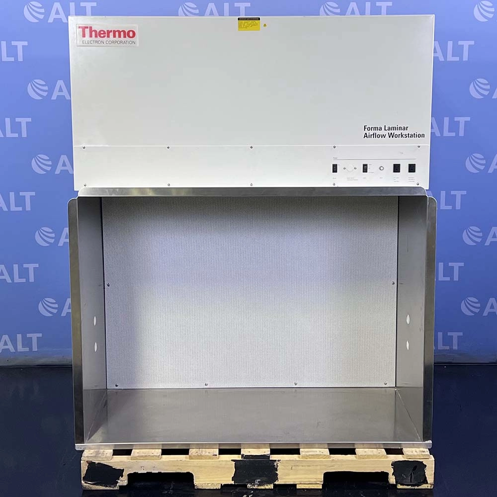 Thermo Scientific Forma Laminar Airflow Workstation - Benchtop For Sale