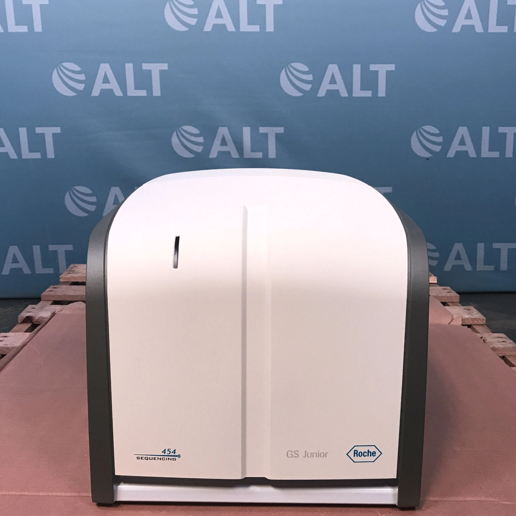 Roche Applied Science GS Junior 454 Benchtop DNA Sequencer Analyzer