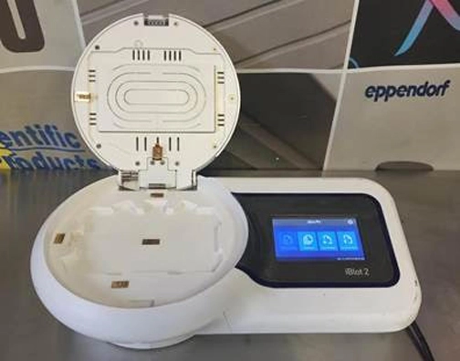 Invitrogen iBlot Dry Blot System | LabX.com