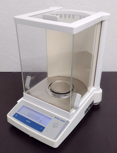 Mettler Toledo AB104-S/FACT Analytical Balance | LabX.com
