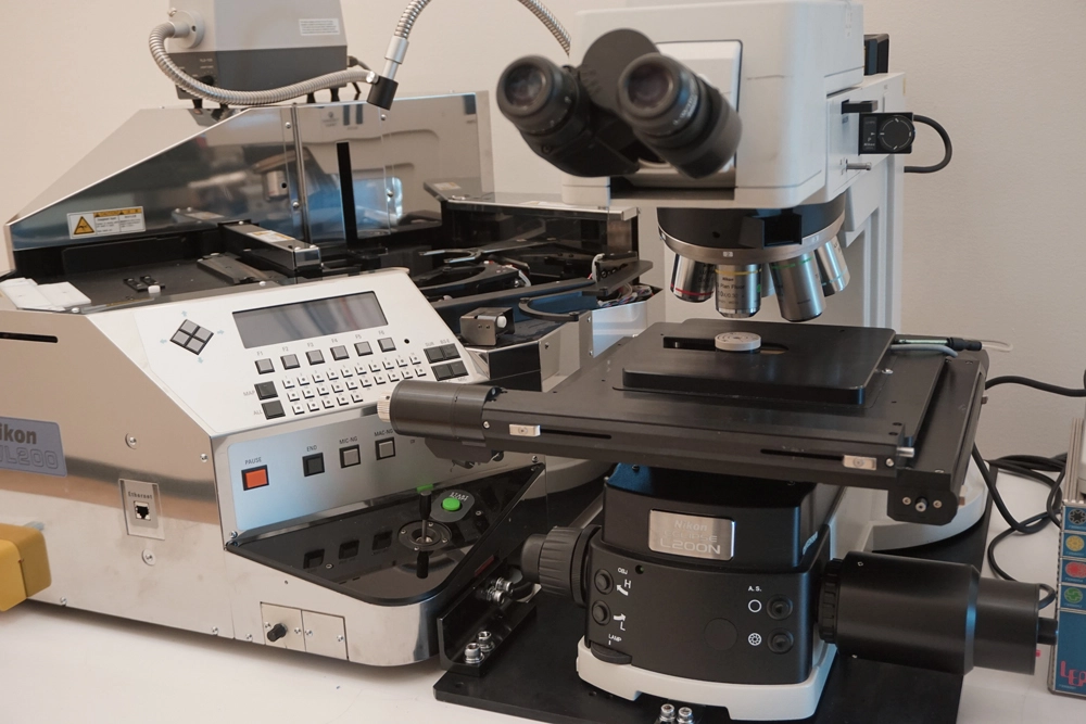 Nikon Eclipse L200N microscope, NWL200TMB wafer loader, Ludl MAC6000 motorized XY stage and ...