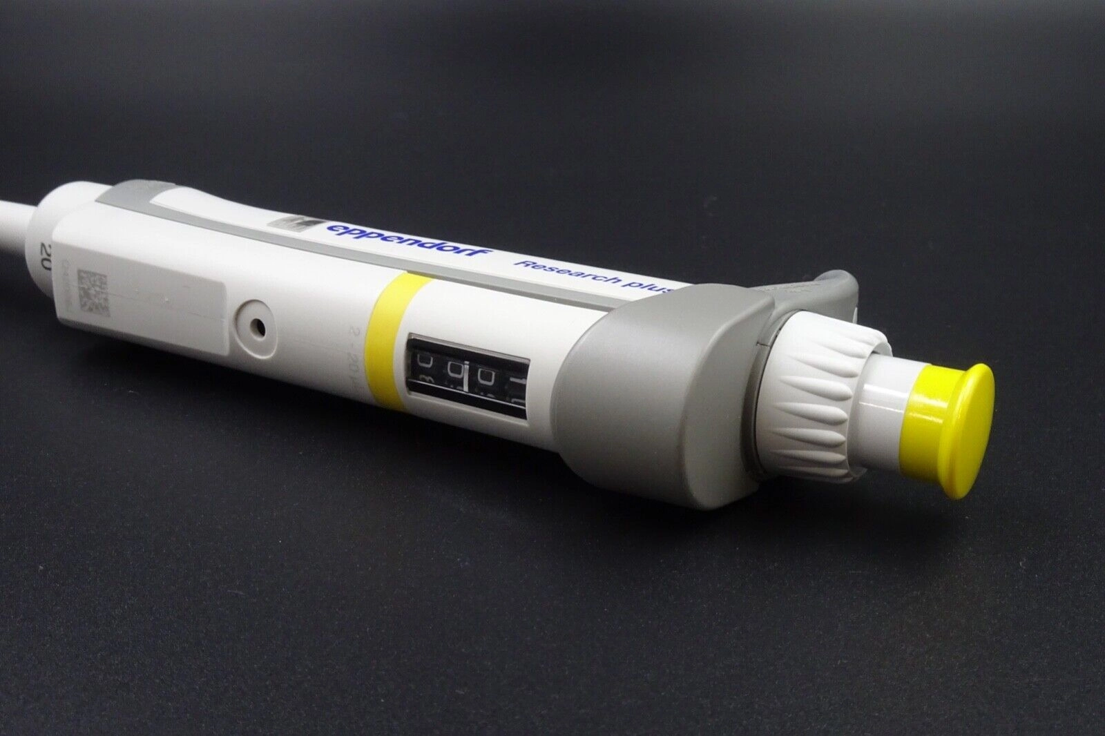 Eppendorf Research Plus 20 | 2-20uL | Single Chann | LabX.com