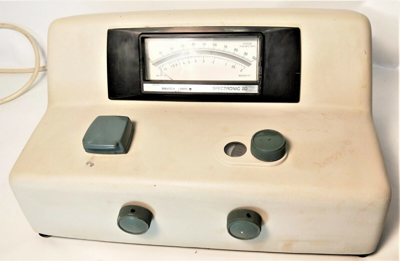 Bausch & Lomb Spectronic 20 Visible Spectrophotometer - 340 to 950nm ...