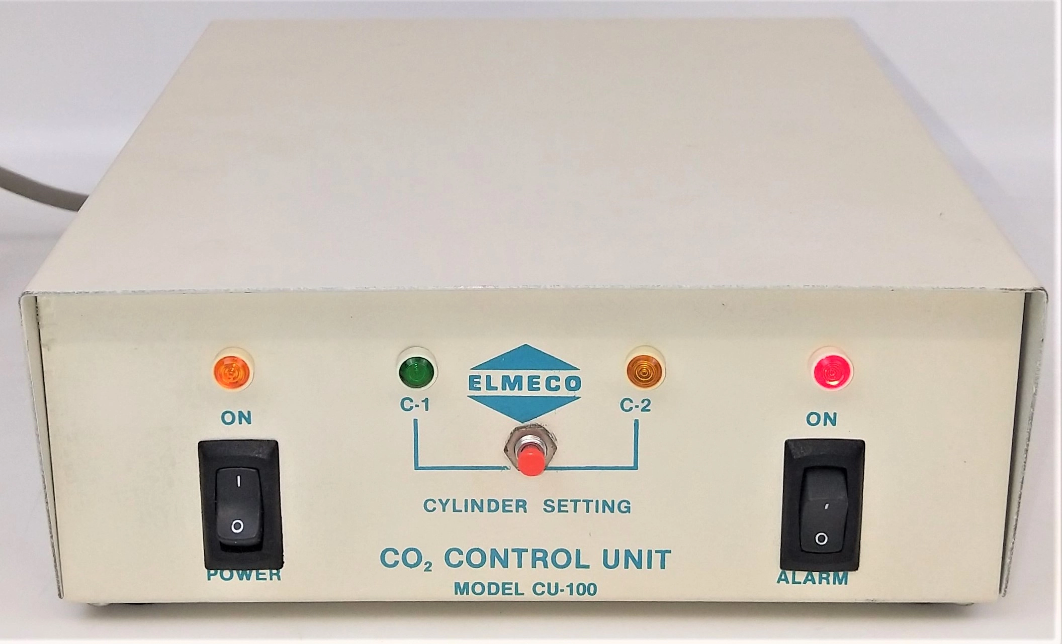 Elmeco CU-100 Automatic CO2 Tank Switching Control | LabX.com