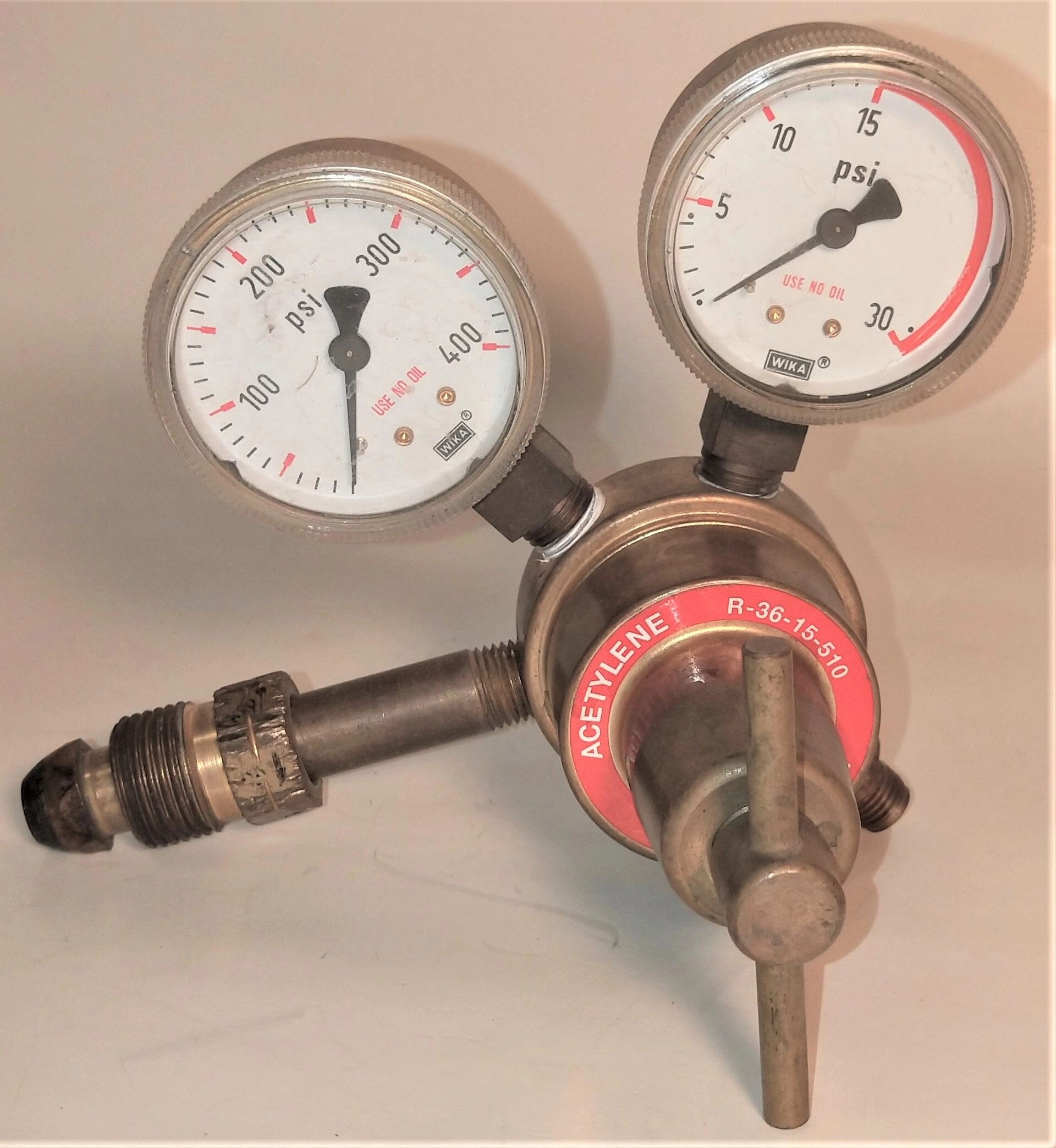 Prest-O-Lite R-36-15-510 Acetylene Regulator - CGA 510 | LabX.com