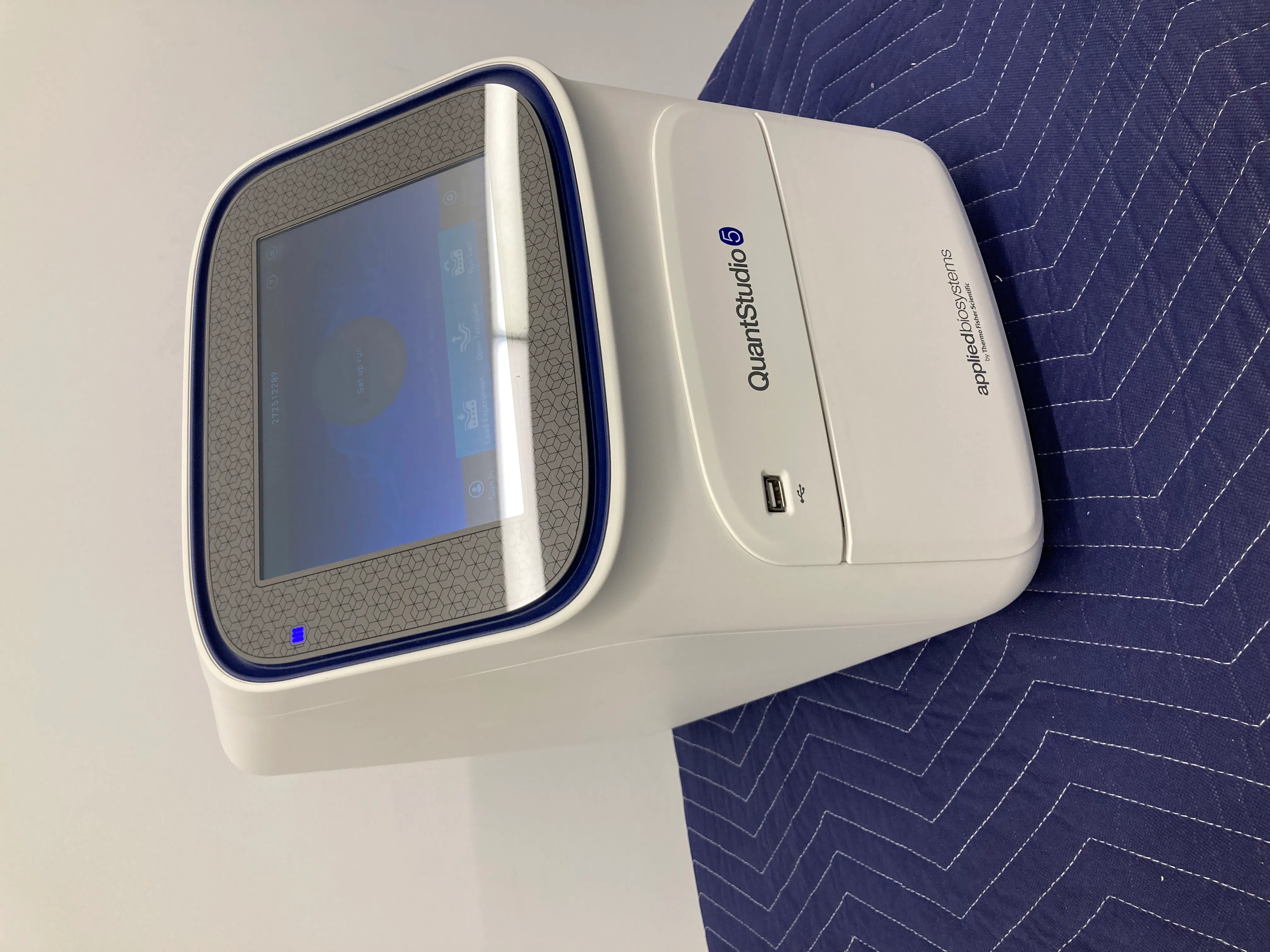 Applied Biosystems - QuantStudio 5 Real-Time PCR - 96-Well 0.1ml Block ...