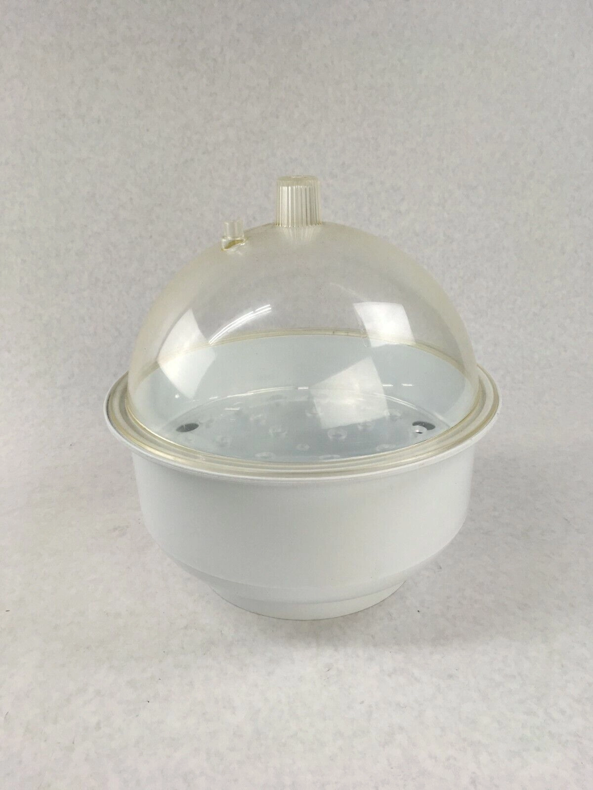 Kartell Round Bowl Vial Test Tube Holder with Lid | LabX.com