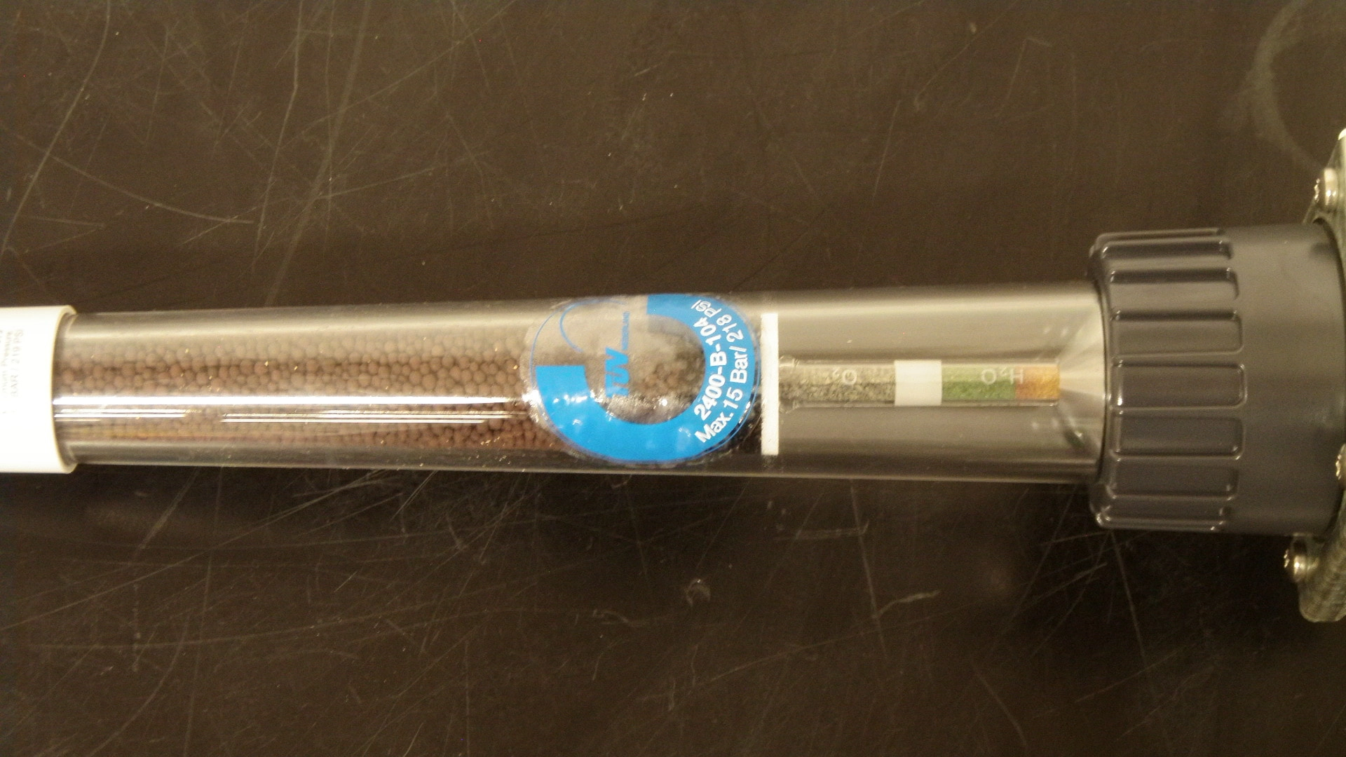 Agilent Gas Clean Filter System with Sensor CP 17973 / CP179885 | LabX.com