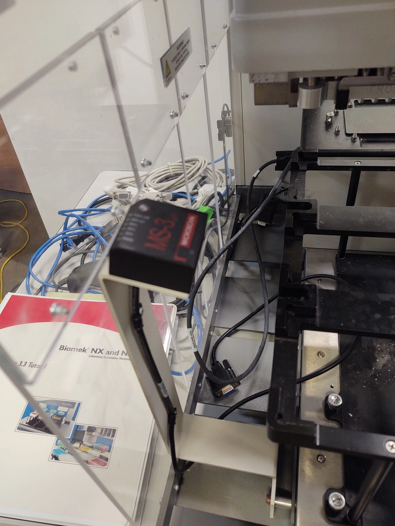 Beckman Coulter Biomek NXP Multichannel Laboratory Automation ...