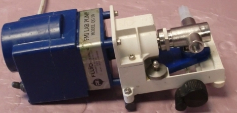 FMI LAB PUMPS, MODEL QG50, QA21786, PIS DIA:1/8, FLOW RANGE ML/MIN:0 TO 400, PSIA:100 | LabX.com