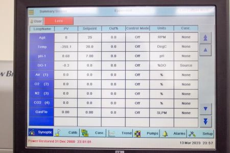 New Brunswick BioFlo 310 Benchtop Fermentor Bioreactor Model BF-310 ...
