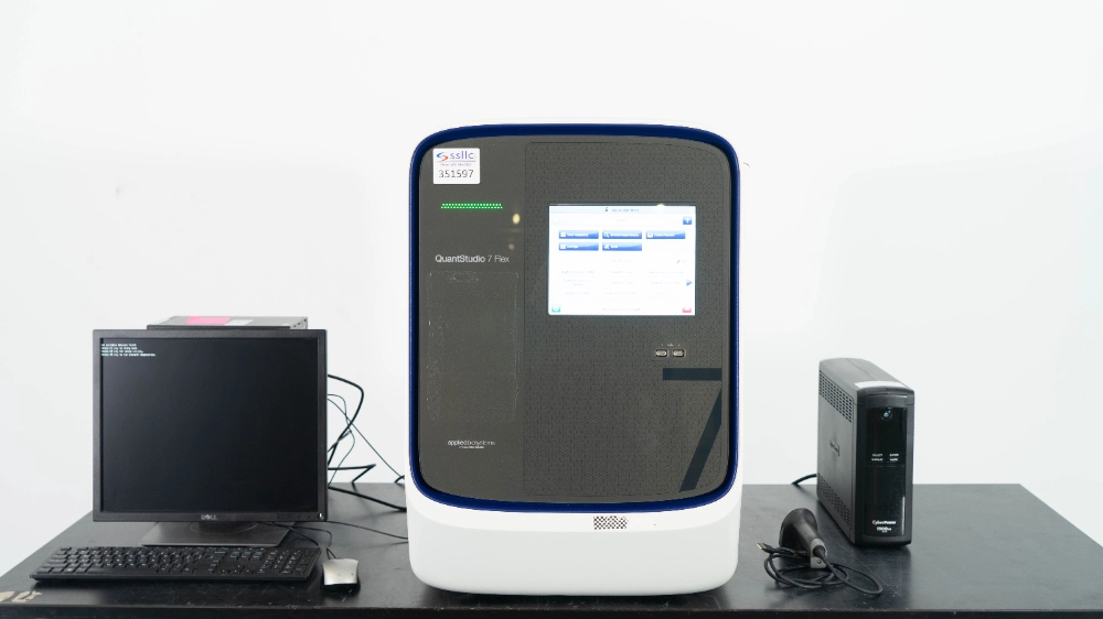 Applied Biosystems QuantStudio 7 Flex Real-Time PCR System | LabX.com