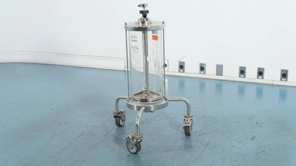 Amersham Pharmacia 15 Liter BPG Chromatography Column | LabX.com