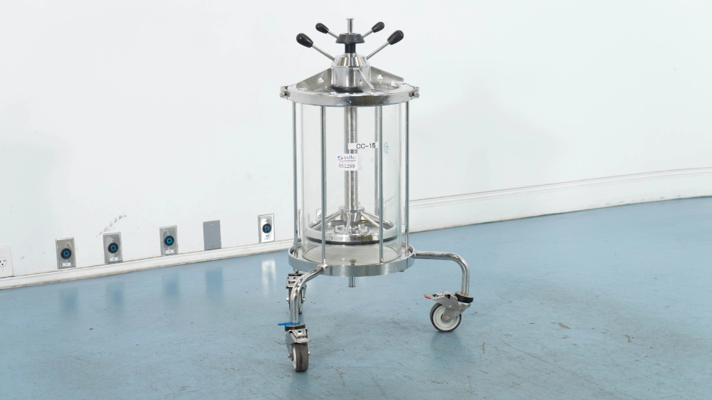 Duran QVF 35 Liter Chromatography Column | LabX.com