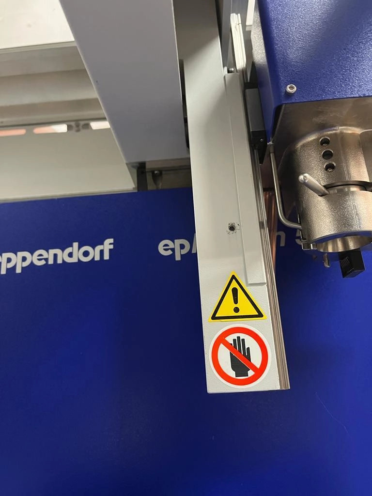 Eppendorf EP Motion 5070 Liquid Handler | LabX.com