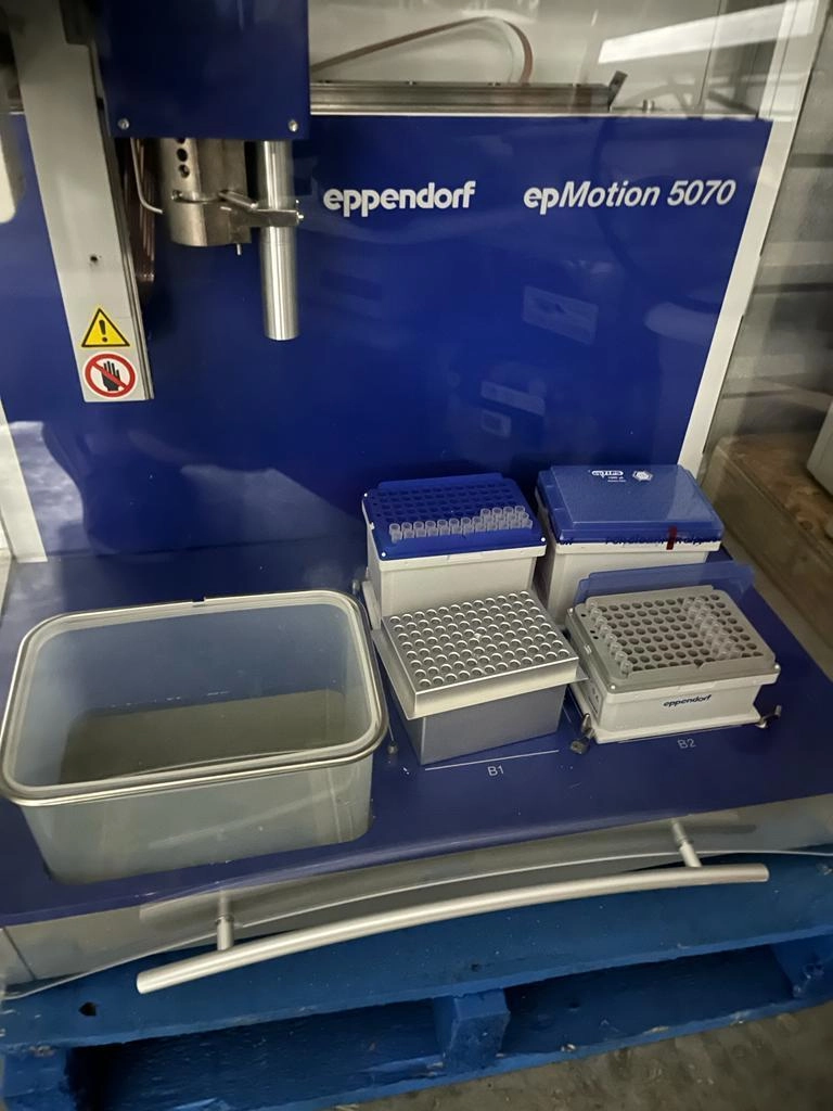 Eppendorf EP Motion 5070 Liquid Handler | LabX.com