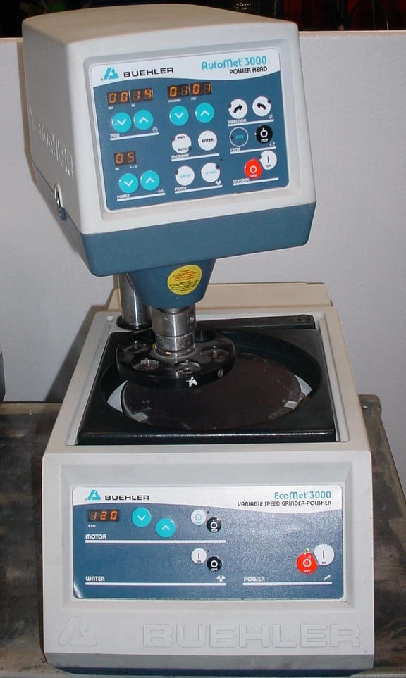 Leitz Miniload micro hardness tester, Vickers diamond, 100 and 400 ...