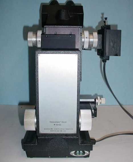 Bausch and Lomb MicroZoom II long working distance microscope mounted ...