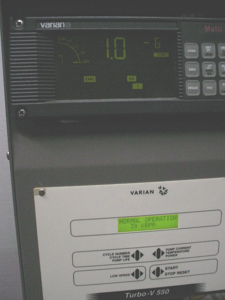 Varian turbo cart pumping system with Turbo V550 with ISO 160 inlet ...