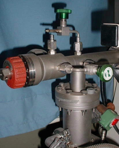 Ametek/Dycor M100 MBHCD residual gas analyzer system, 100AMU, cart ...