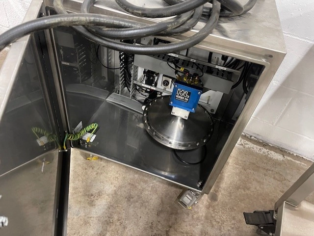 Bosch GKF 400 Capsule Filler / Encapsulation Isolator | LabX.com