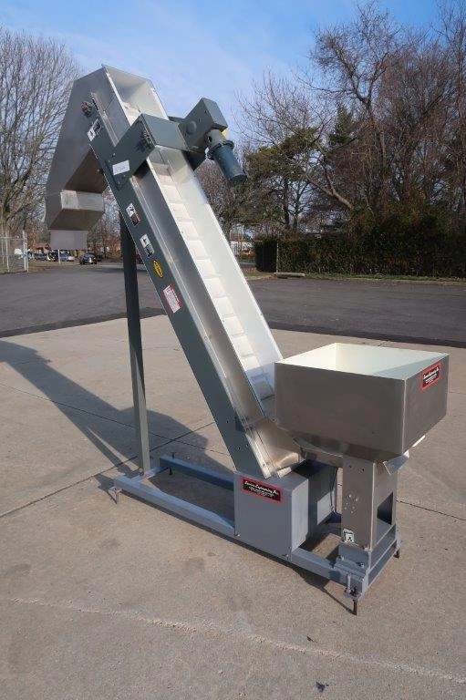 Hytrol 12 In. Wide Inclined Cleat Belt Conveyor/Feed, 80 In. Discharge ...