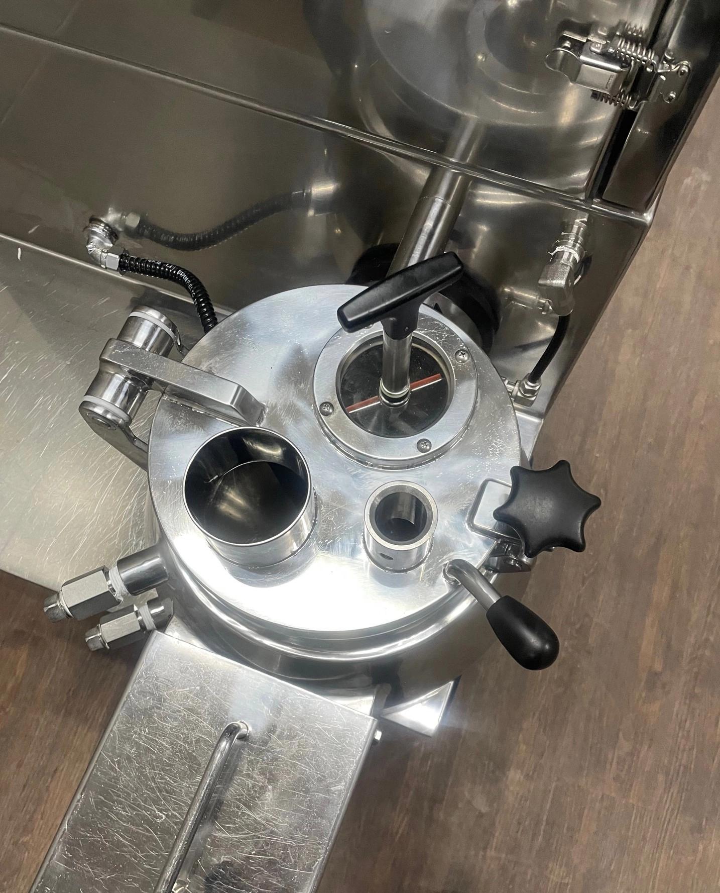 Glatt FM-VG 10 Vertical High Shear Mixer - Granulator | LabX.com