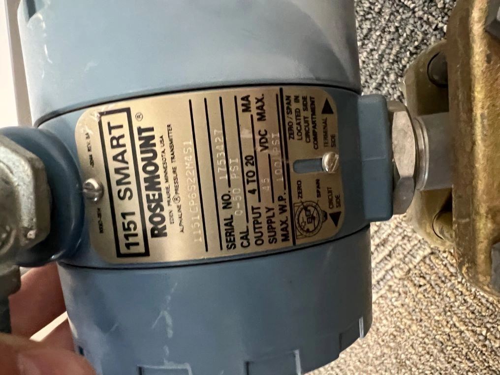 Rosemount 1151 Smart Pressure Transmitter w/ Digital Screen, model ...