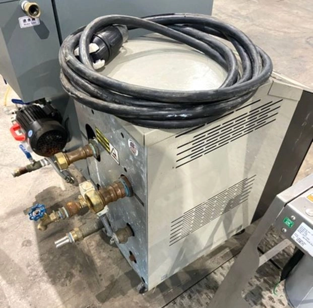 used Conair Thermolator Temperature Control Unit Model TW-V | LabX.com