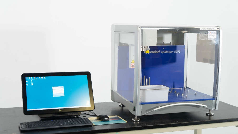 Eppendorf epMotion 5073 Liquid Handler | LabX.com