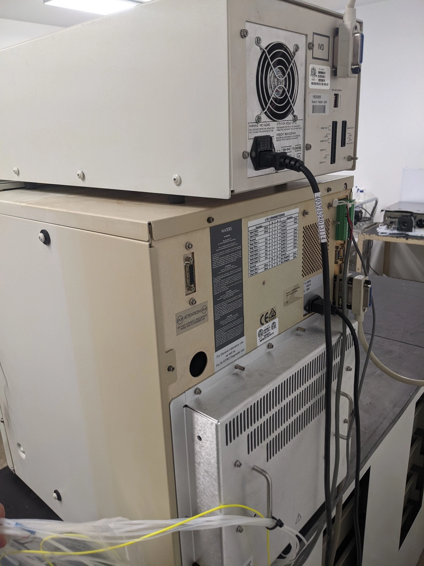 Waters 2695 HPLC with Column Oven and Sample Chiller, 2996 PDA, Tested ...