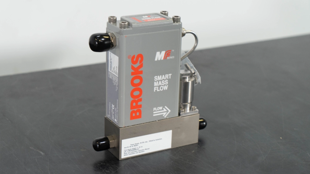 Brooks Smart Mass Flow Meter | LabX.com