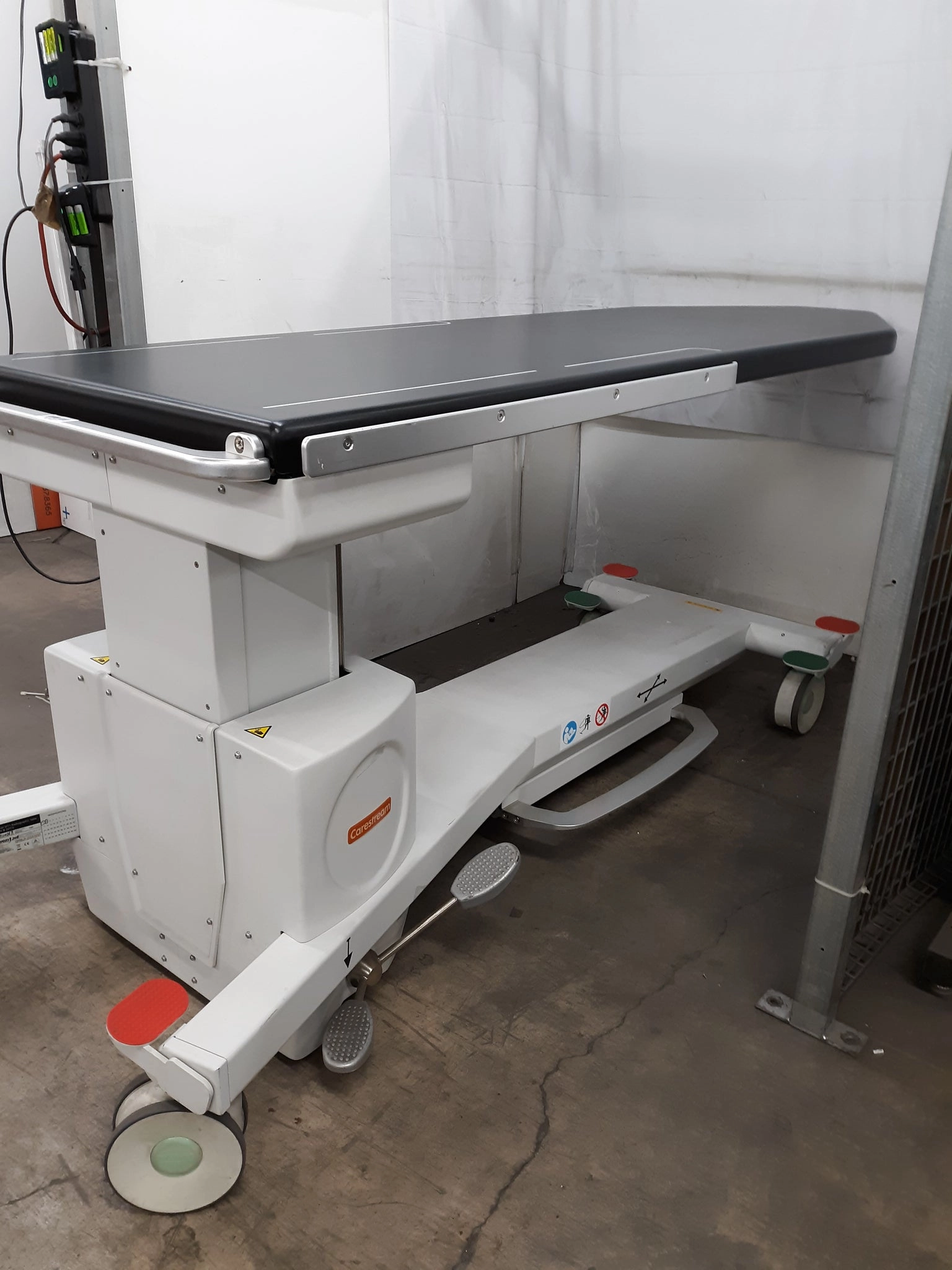 Carestream SPT1 Radiographic Table | LabX.com