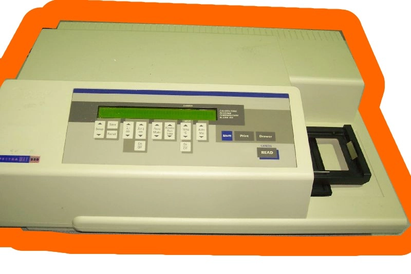 Molecular Devices Spectramax 250 Plate reader used | LabX.com