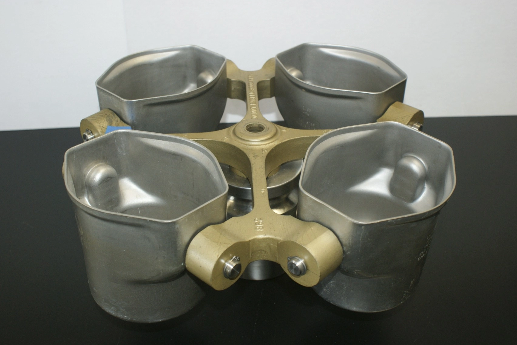 IEC 216 Swing Bucket Rotor with 378 Buckets IEC Rotor used | LabX.com