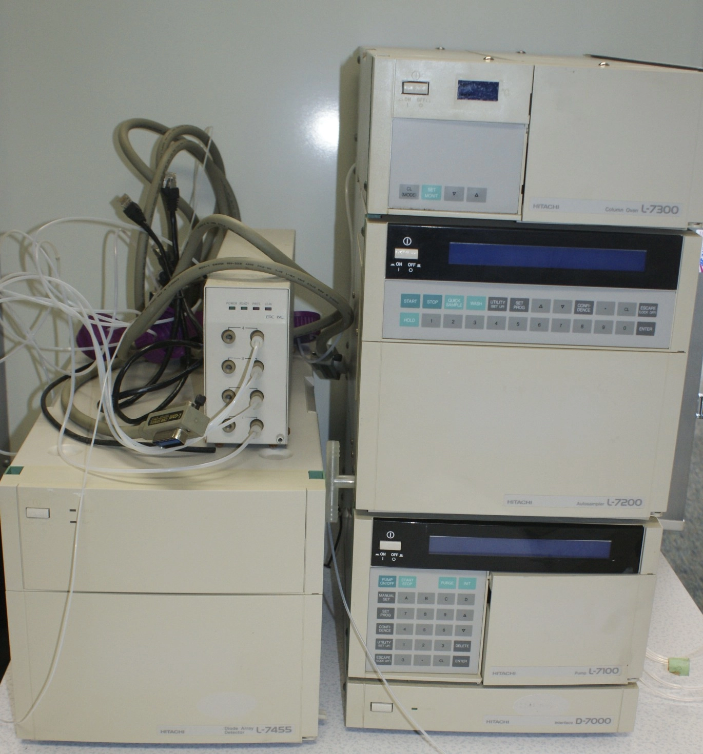 Hitachi HPLC