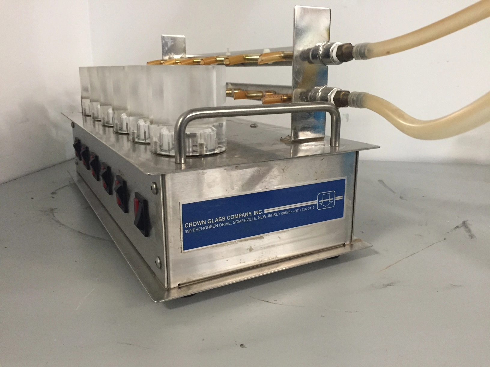 Franz Cell Horizontal Cell Clamp System with glassware and stirbars ...