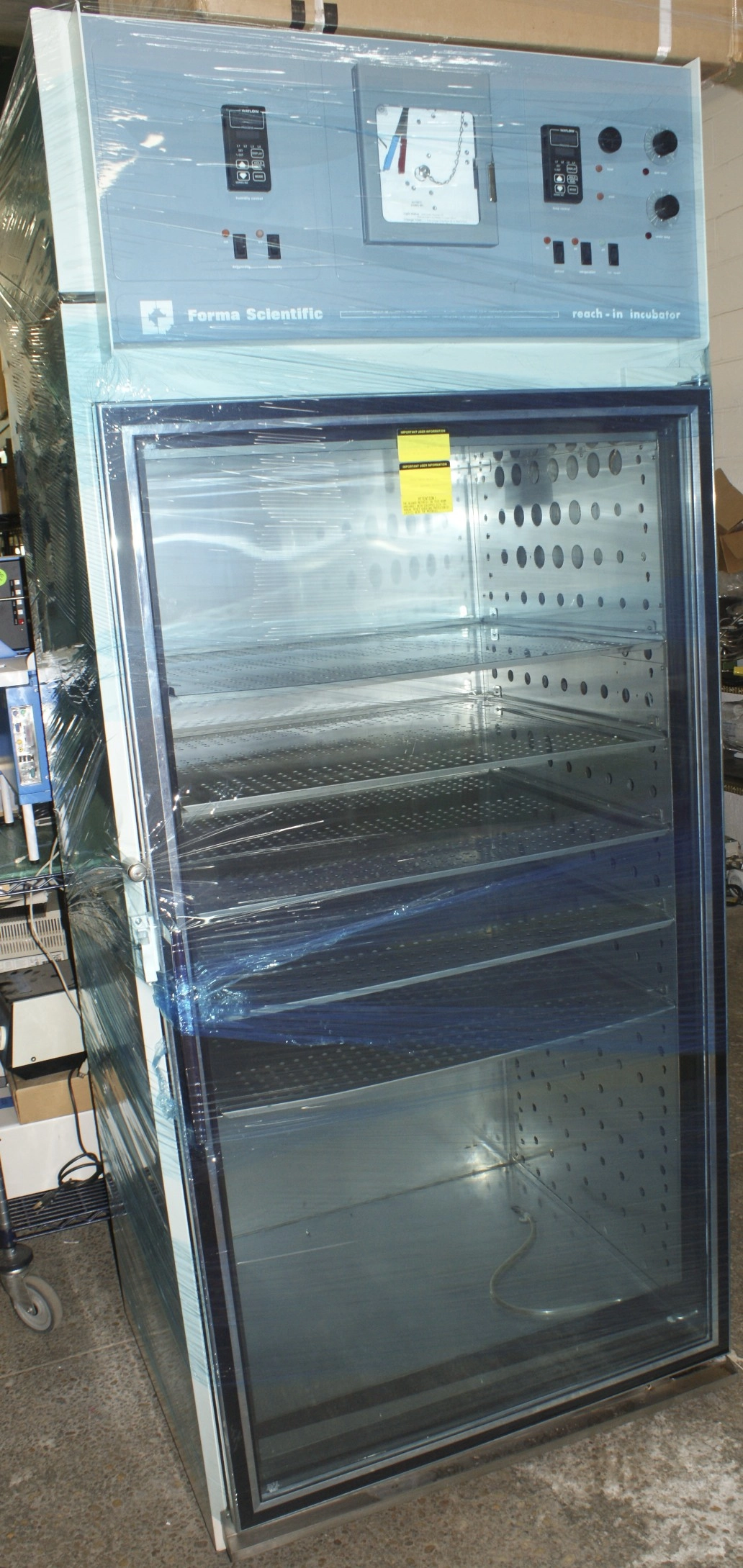 Thermo Forma 3940 Thermo 3940 Stability Chamber | LabX.com